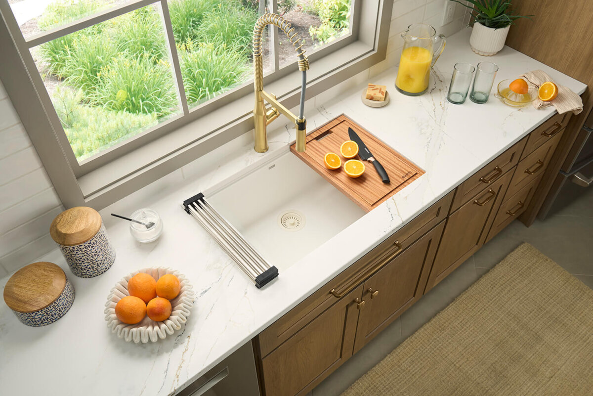 Ruvati Seneca Brushed Gold Single Handle Pull Down Kitchen Faucet Tall ...
