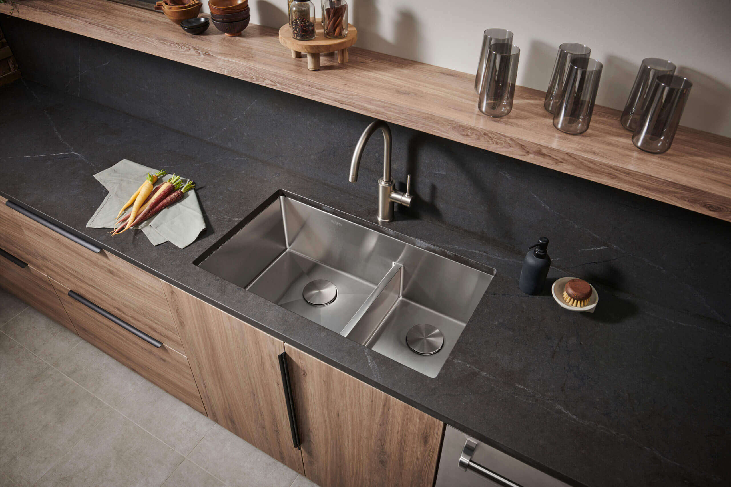 Pros and Cons of Low Divide Sink - Ruvati