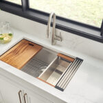 Ruvati 32-inch Workstation Ledge Undermount 16 Gauge Stainless Steel ...